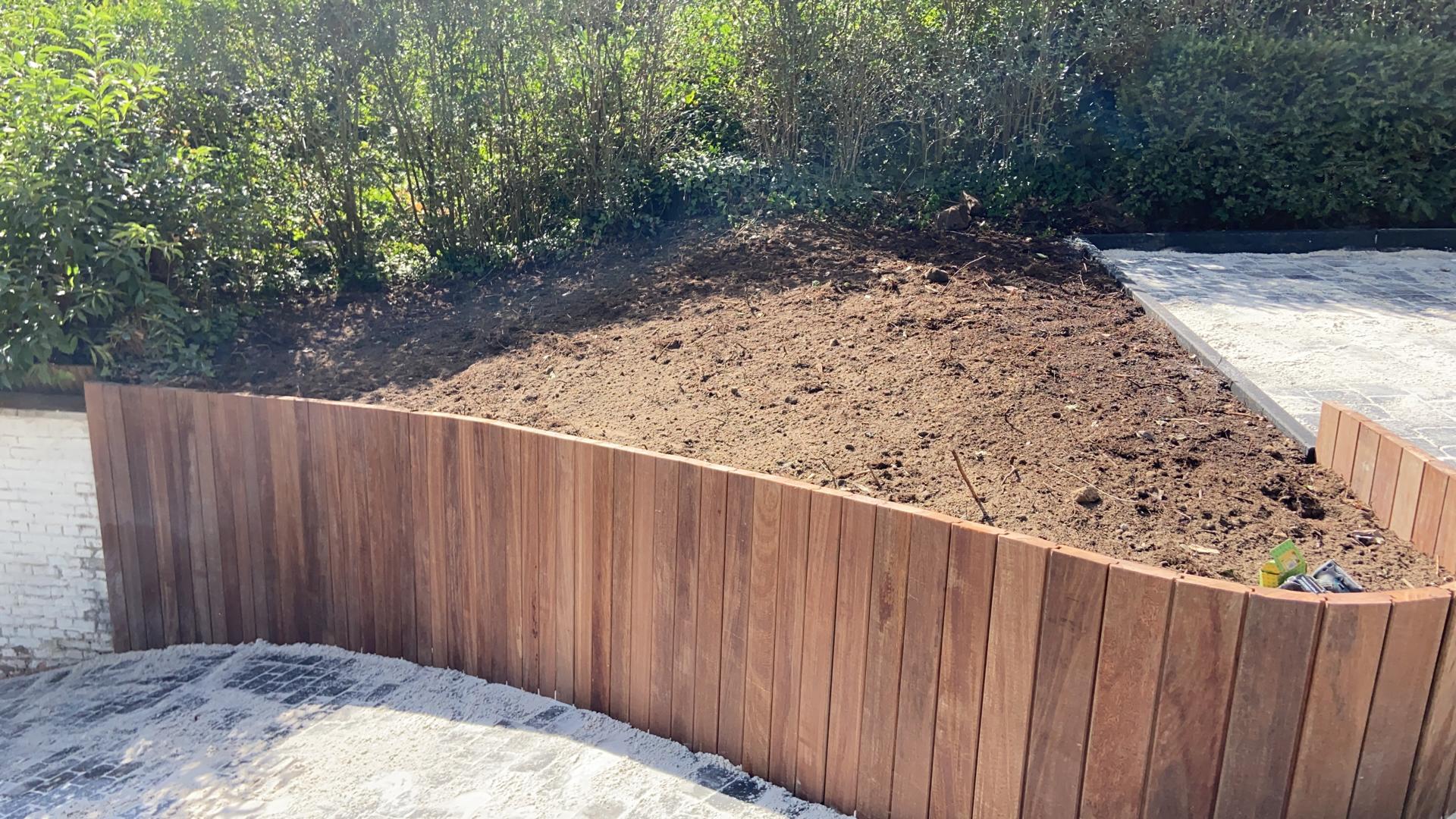 Retenues de terres en AZOBE | Belgarden